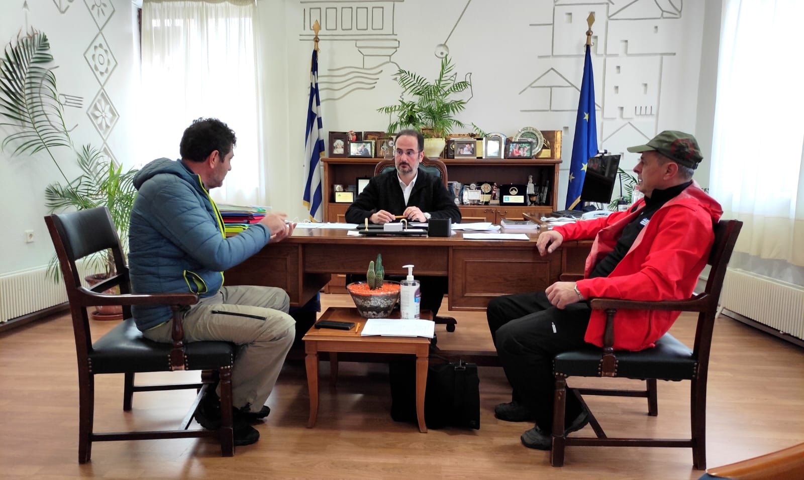 Ετοιμάζονται για το 2ο Φεστιβάλ Αναρρίχησης στα Άγραφα. Πιστοποιούνται ...